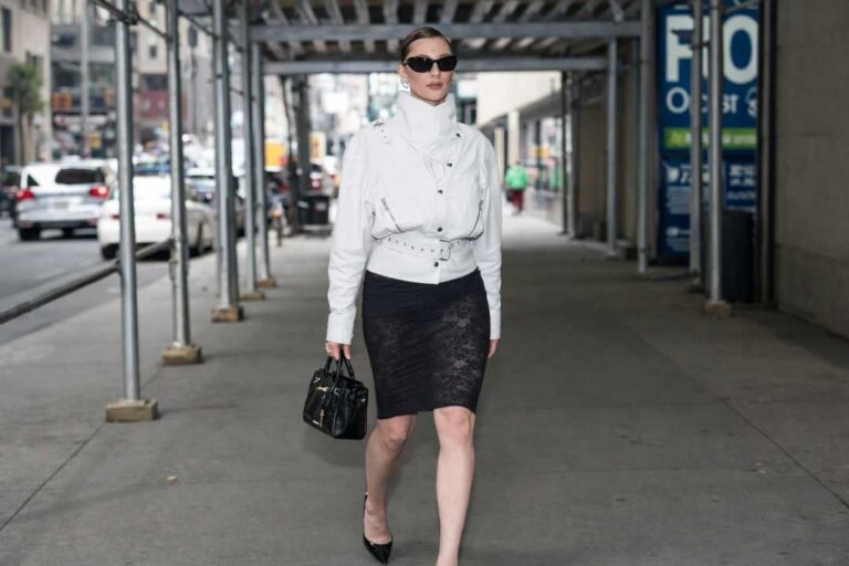 Oversized Suits and Masculine-Feminine Silhouettes Highlight Fashion ...